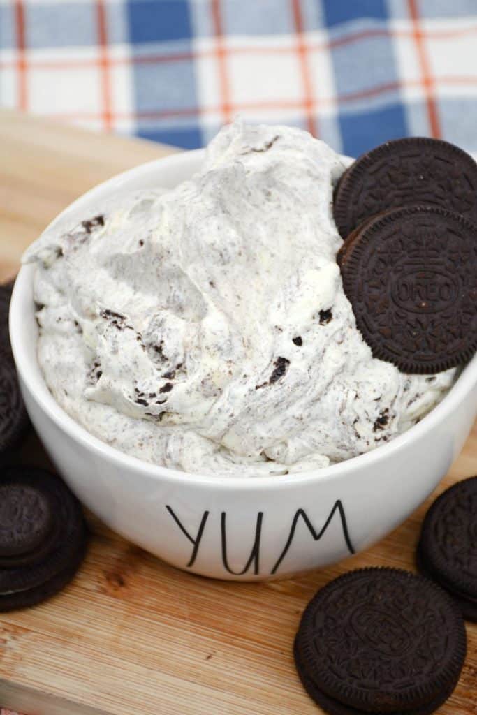 Oreo Fluff - CheekyKitchen