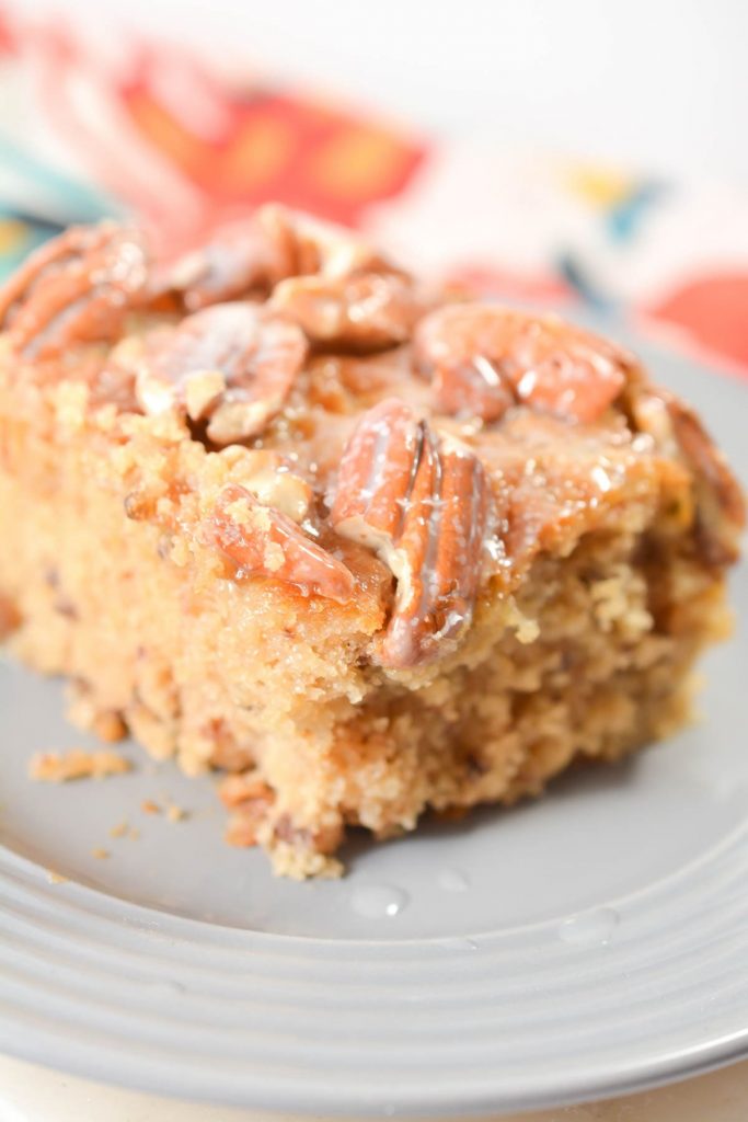 Pecan Praline Cake - CheekyKitchen