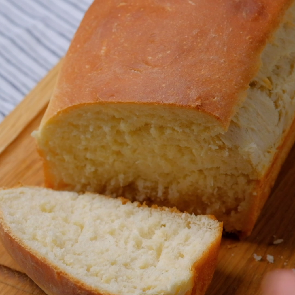 Country White Bread - CheekyKitchen