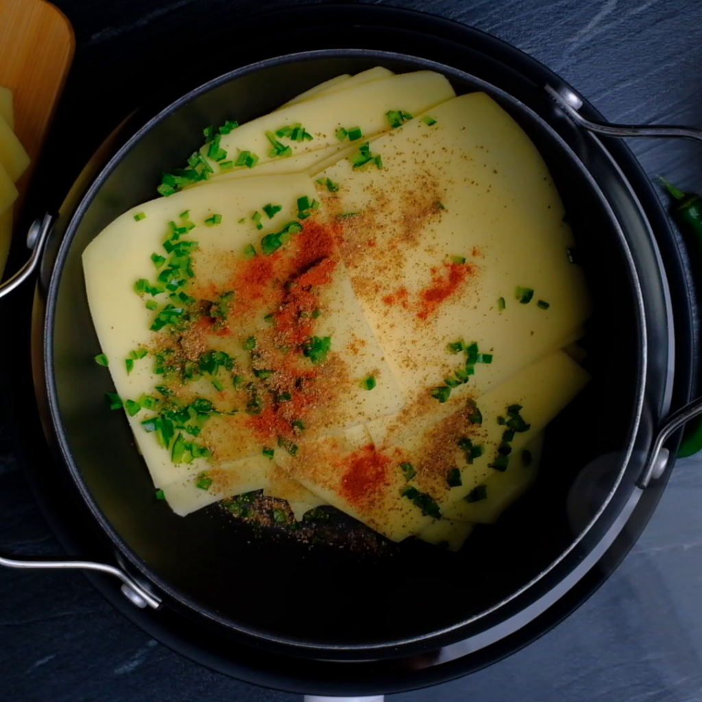 Mexican Restaurant Cheese - CheekyKitchen