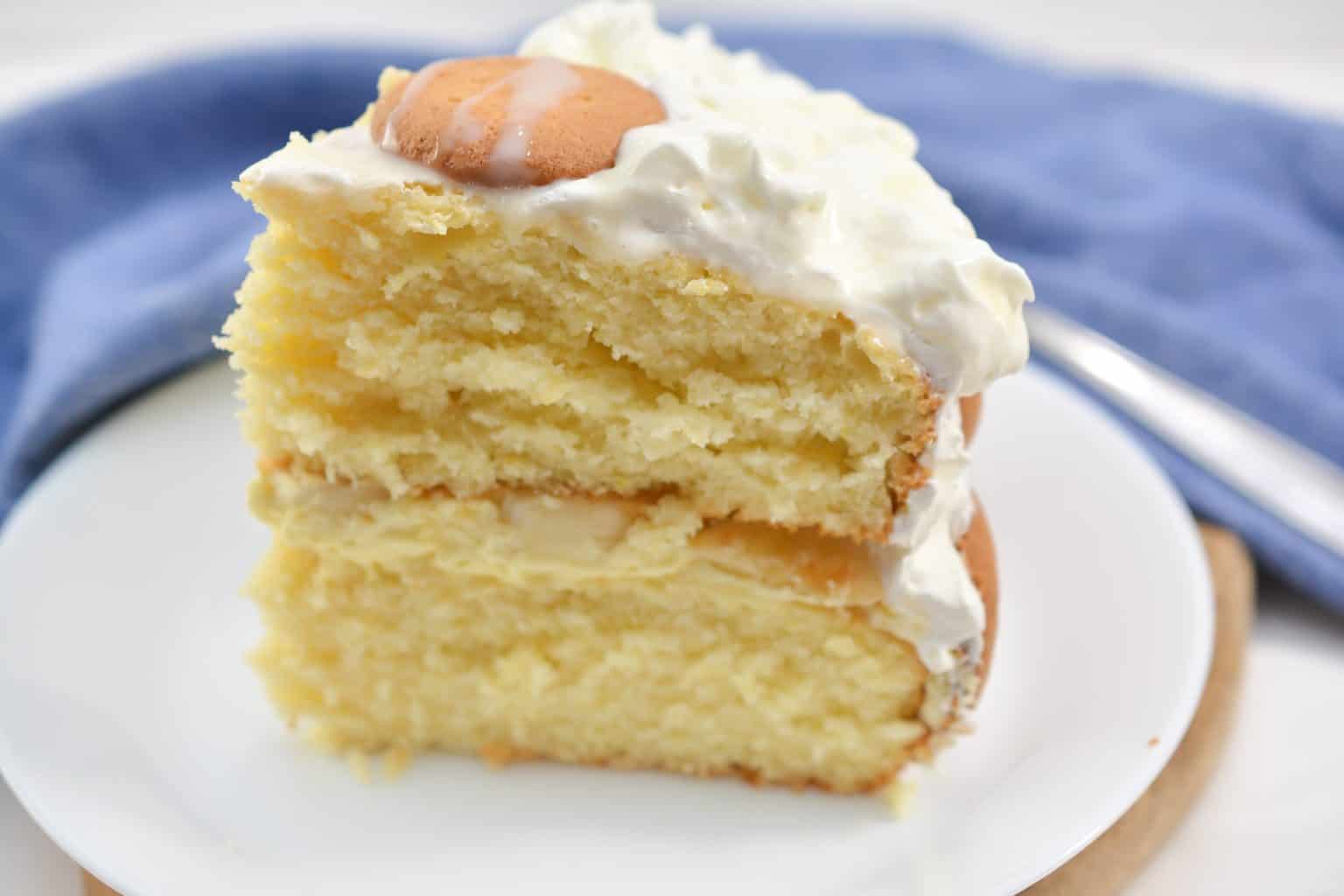 Banana Pudding Cake - CheekyKitchen