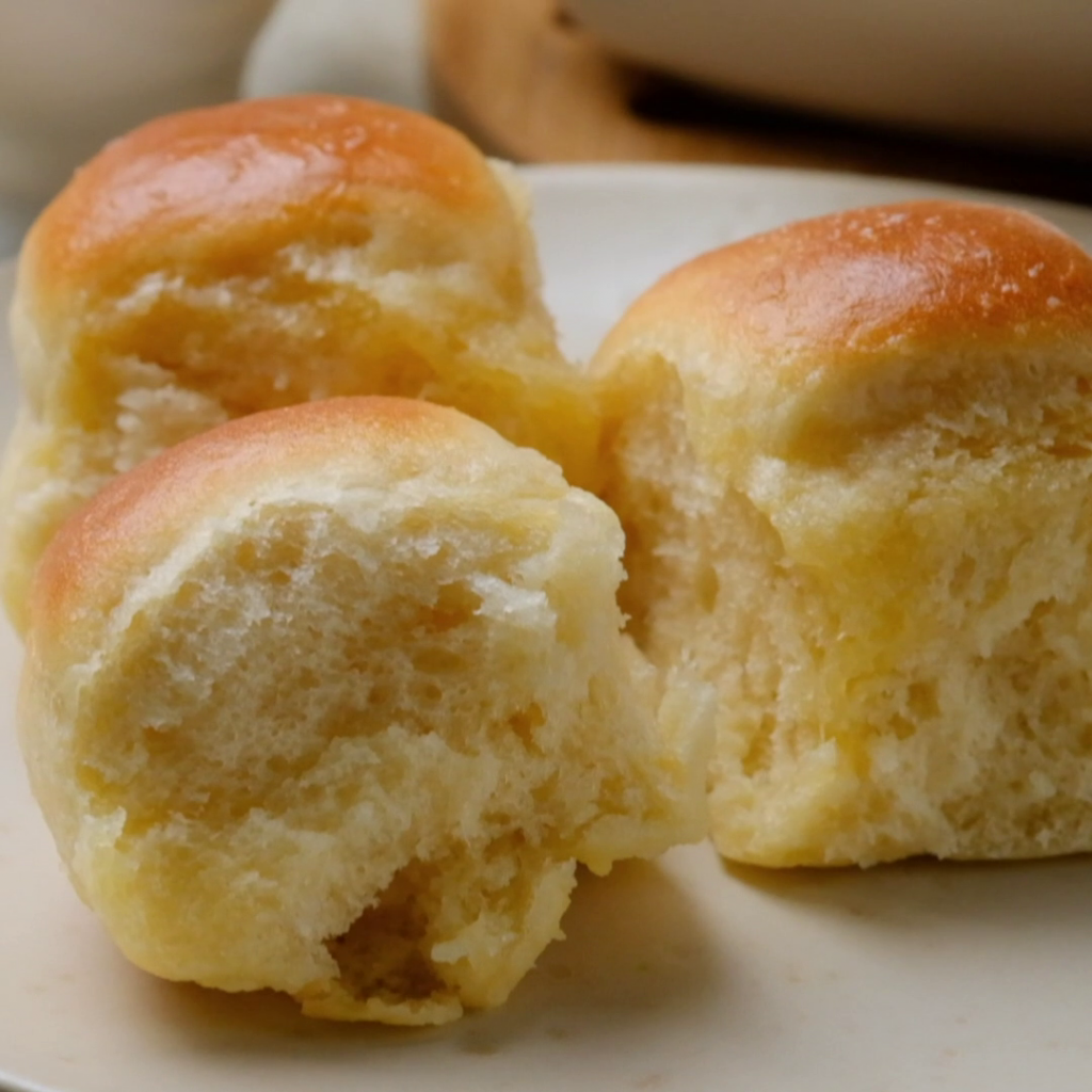 Soft Buttery Yeast Rolls - CheekyKitchen