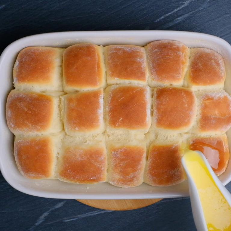Soft Buttery Yeast Rolls - CheekyKitchen