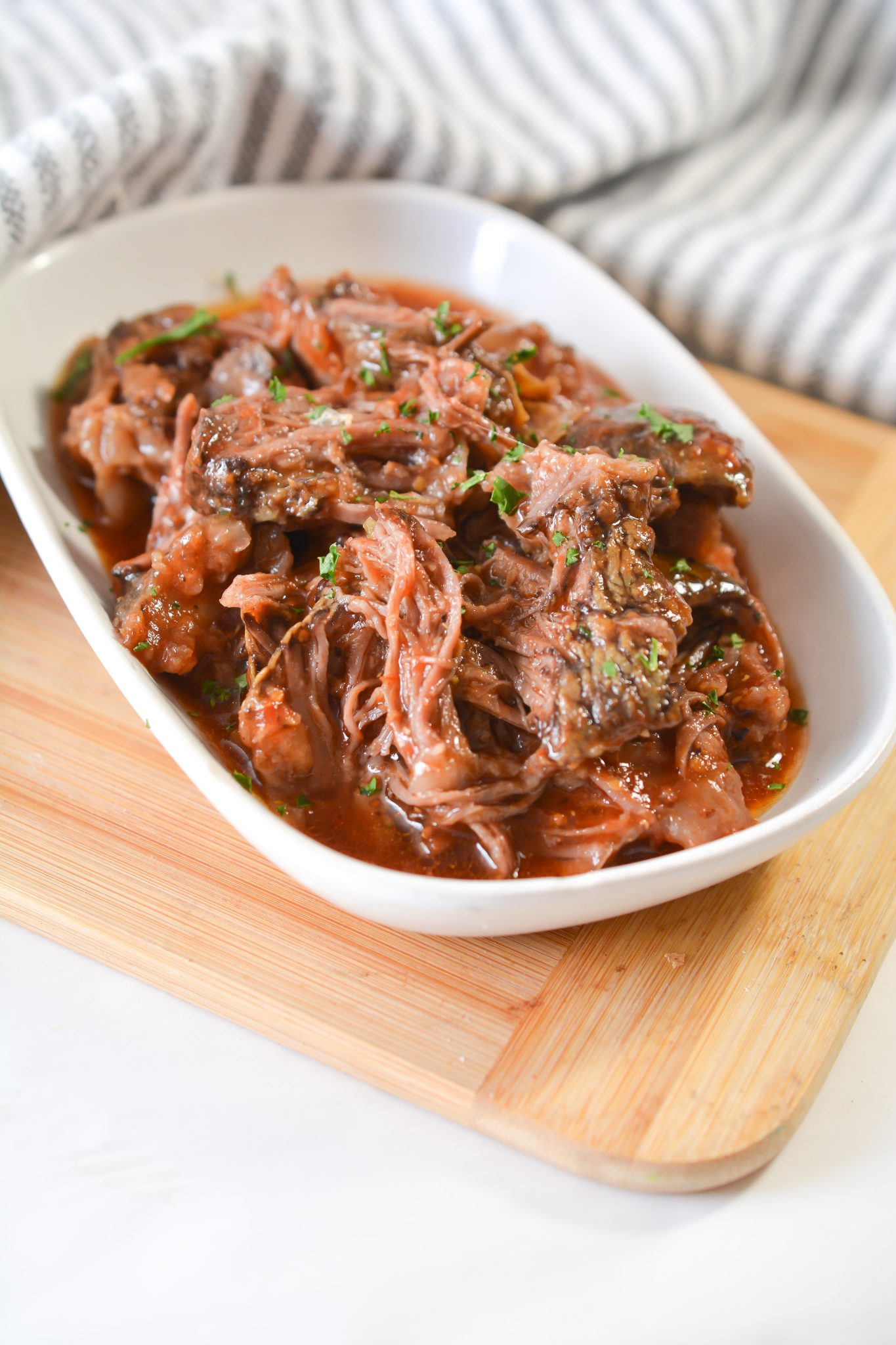 Slow Cooker Barbeque Beef Ribs - CheekyKitchen