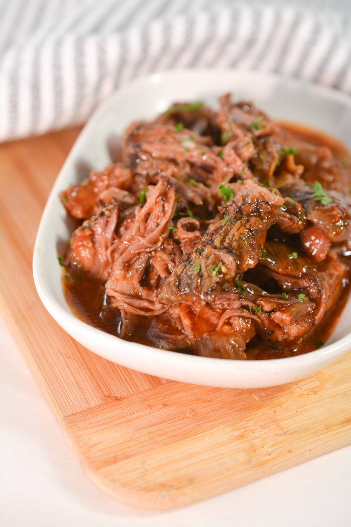 Slow Cooker Barbeque Beef Ribs - CheekyKitchen