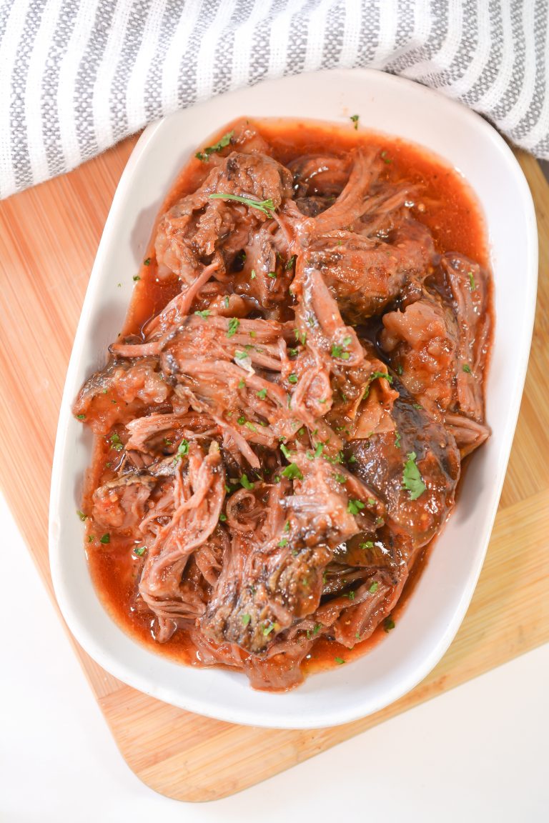 Slow Cooker Barbeque Beef Ribs - CheekyKitchen