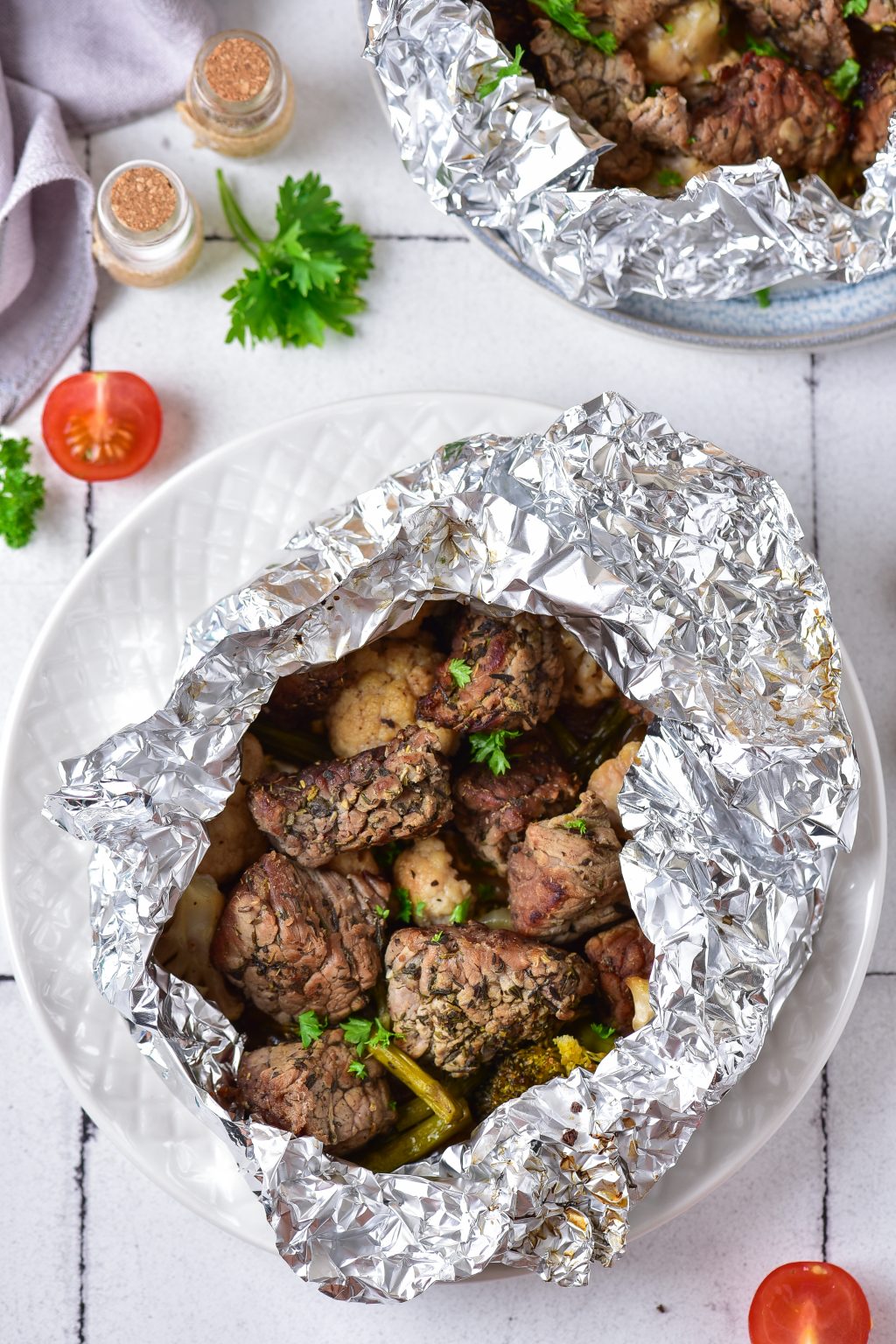 Garlic Steak Foil Packets - CheekyKitchen