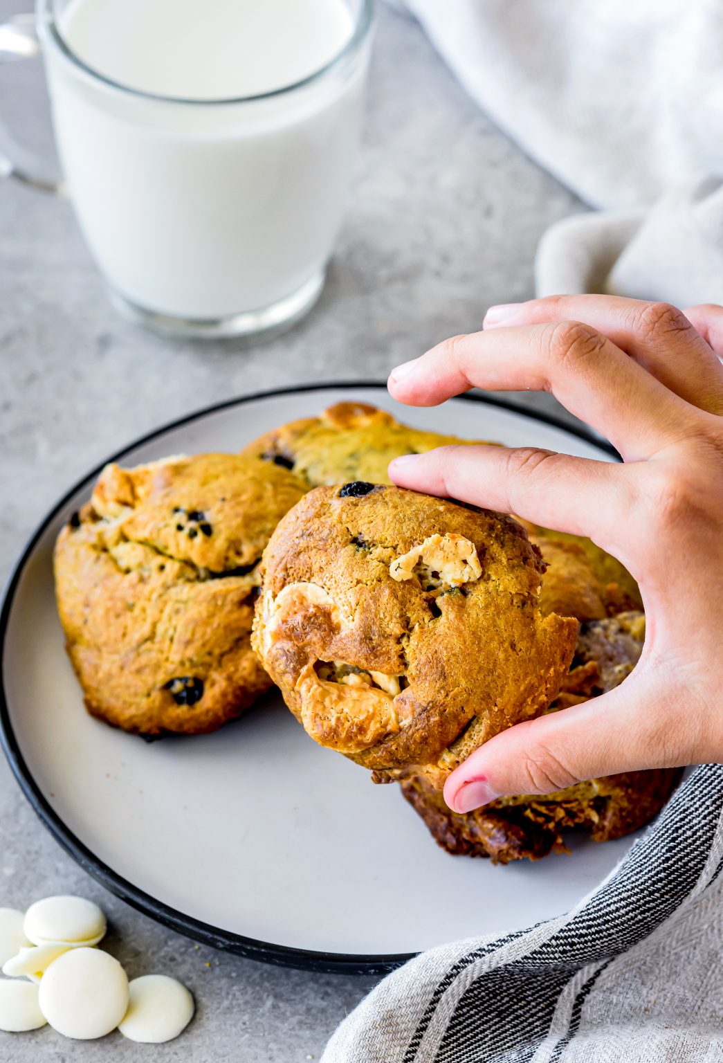 Blueberry Cheesecake Cookies Recipe - CheekyKitchen
