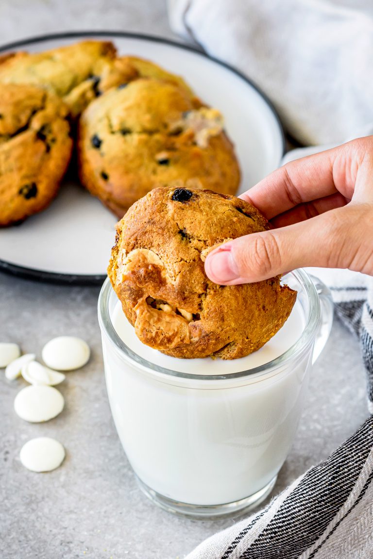 Blueberry Cheesecake Cookies Recipe - CheekyKitchen