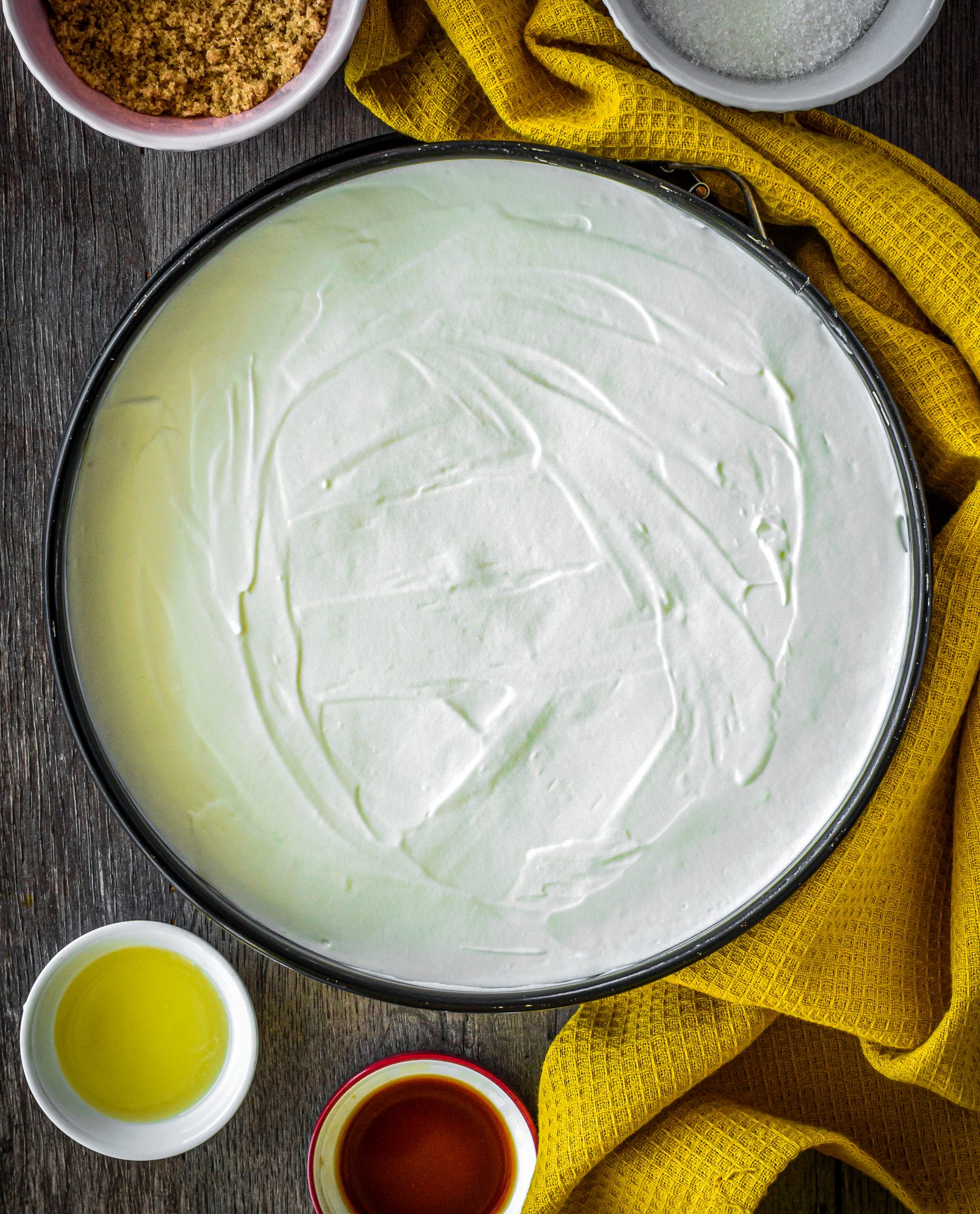 Double Crusted Cheesecake - CheekyKitchen