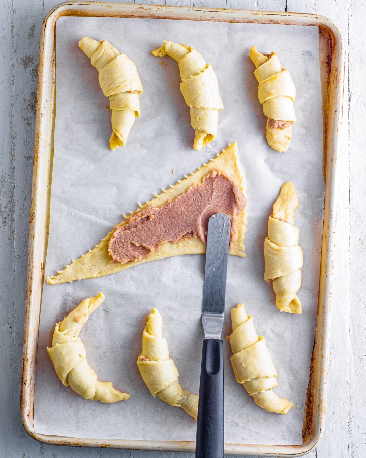 Cinnamon Roll Crescents - CheekyKitchen