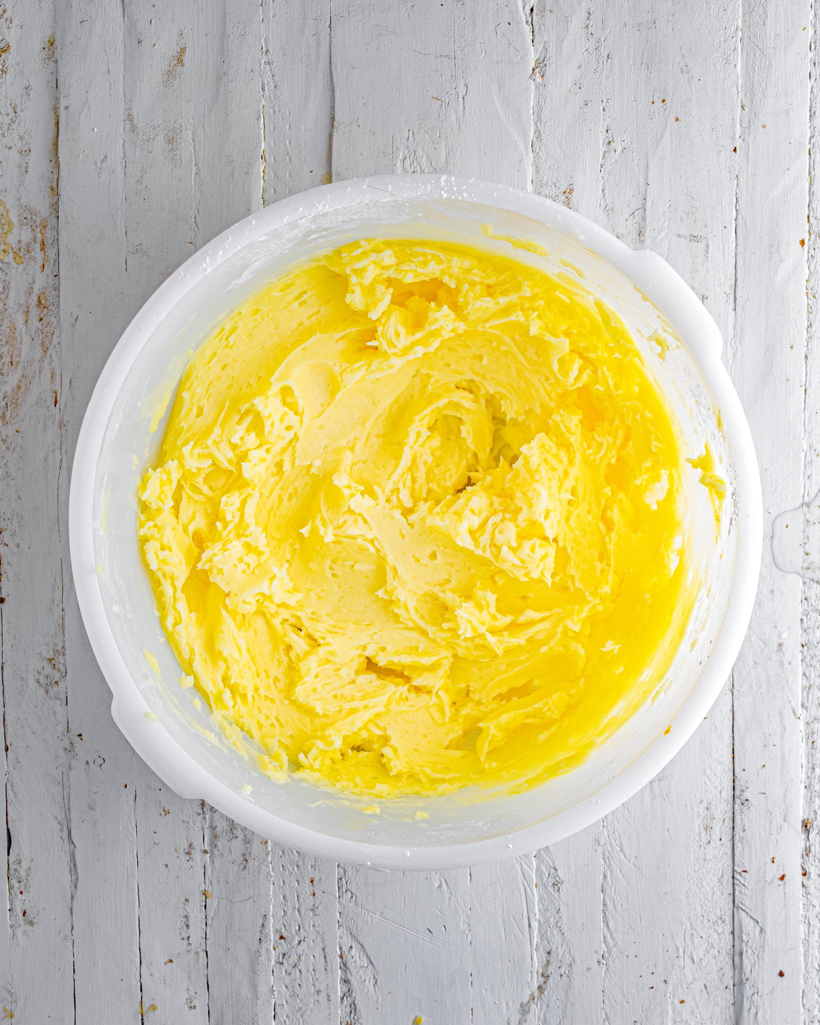 Salted Caramel Butter Bars - CheekyKitchen