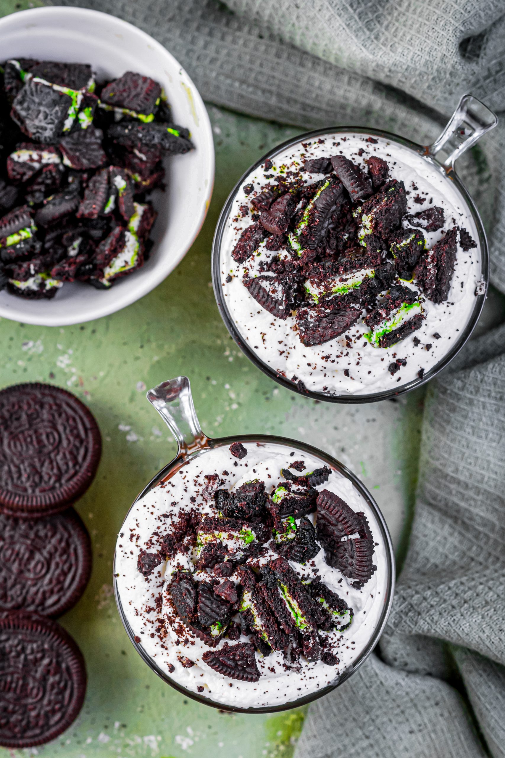 Baileys Chocolate Mint Pudding Parfaites - CheekyKitchen