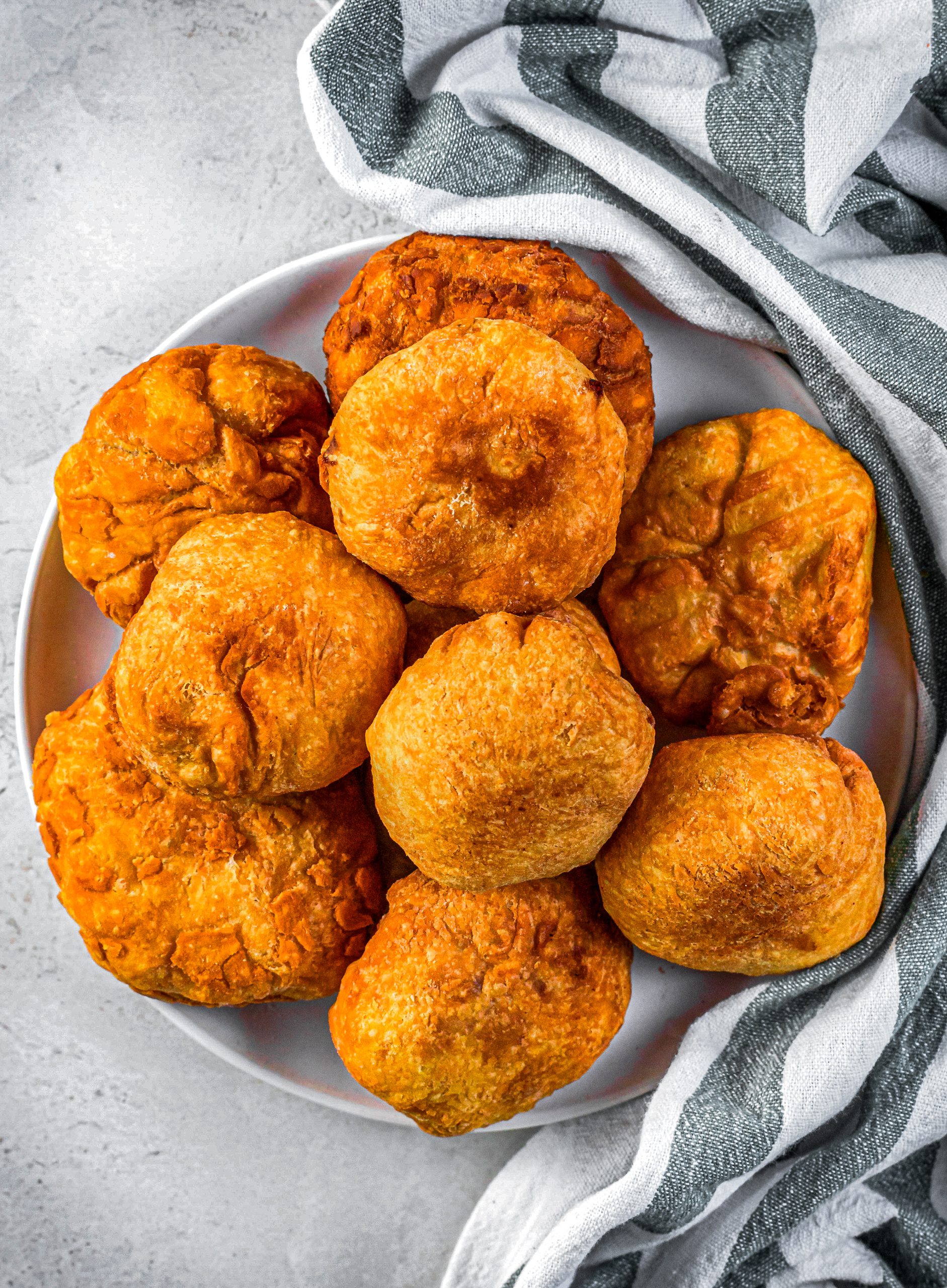 Caramel Apple Pie Bombs - CheekyKitchen