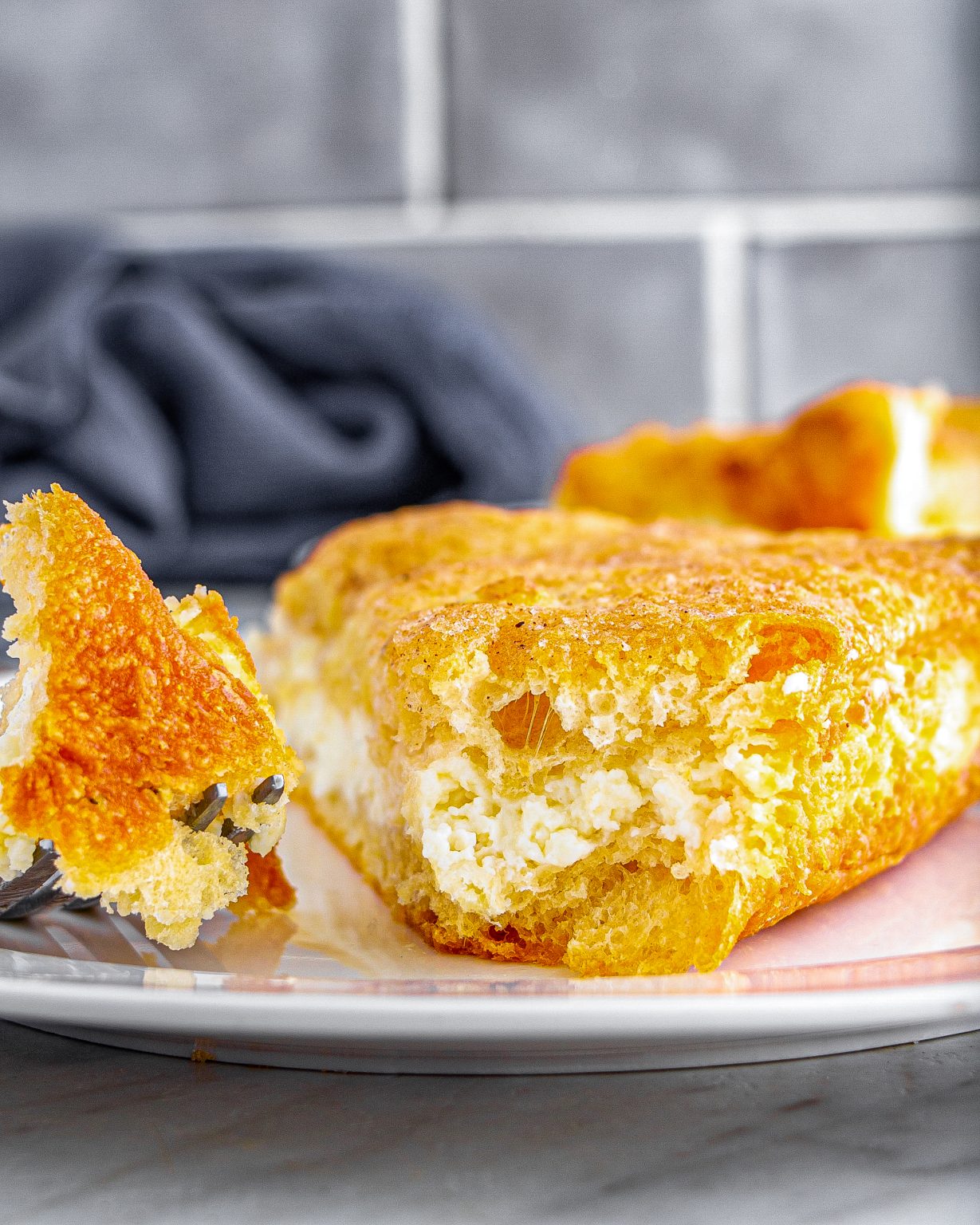 Cheesecake Crescent Rolls - CheekyKitchen