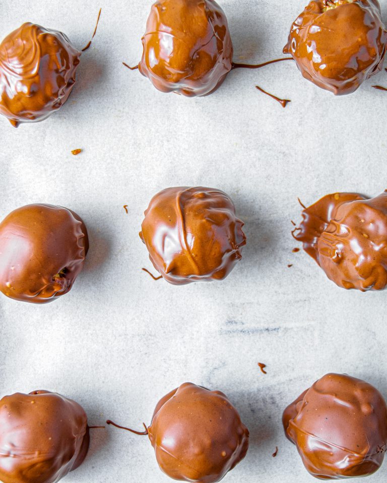 Chocolate Rice Krispies Balls - CheekyKitchen