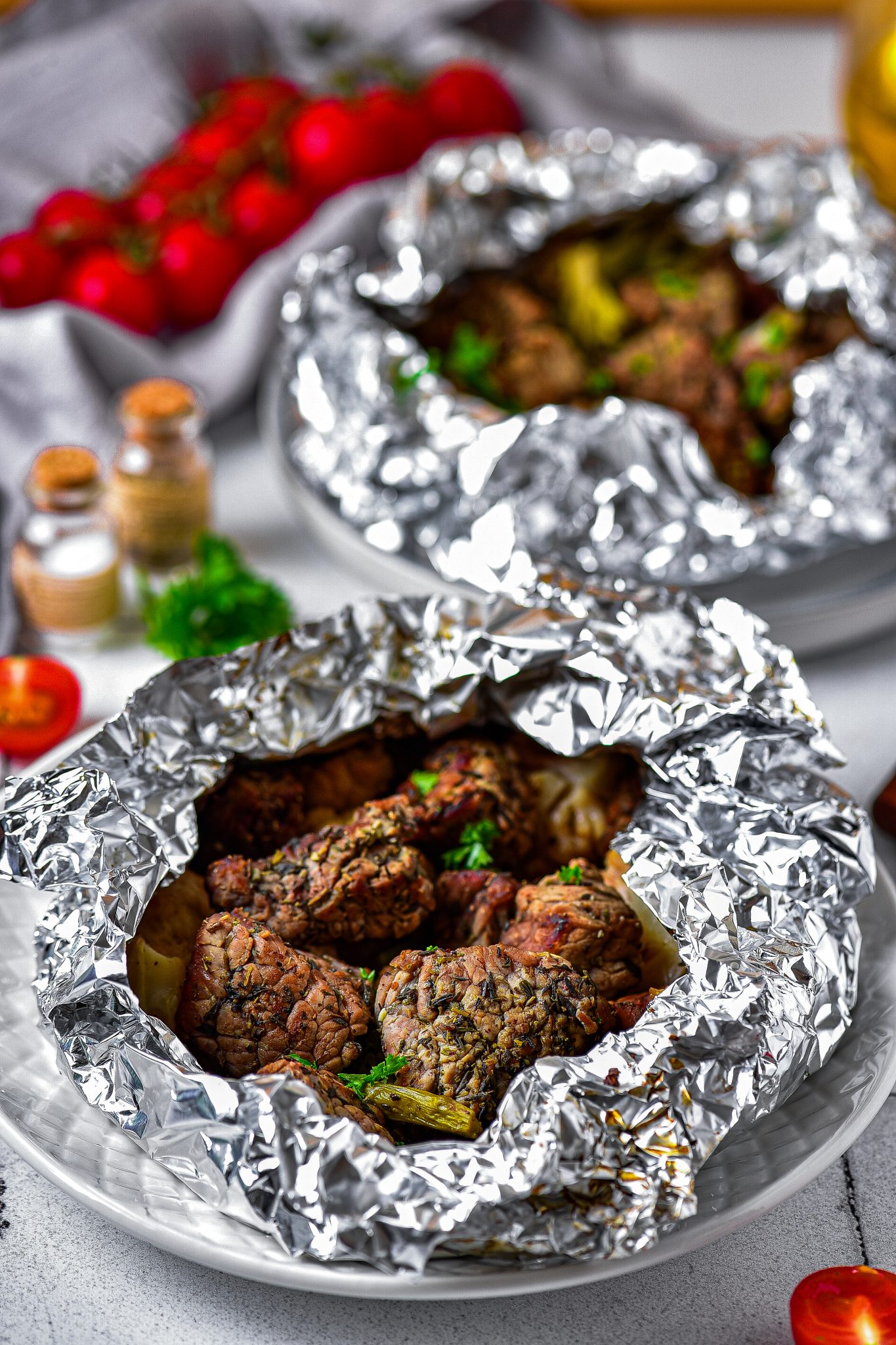 Garlic Steak Foil Packets - CheekyKitchen
