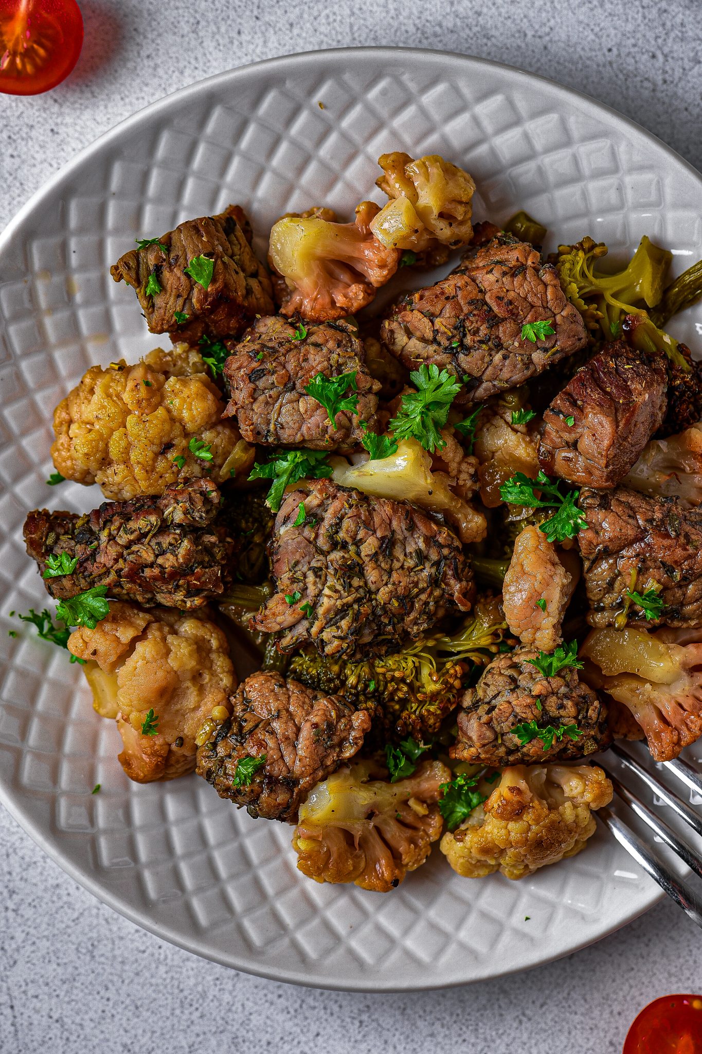Garlic Steak Foil Packets - CheekyKitchen