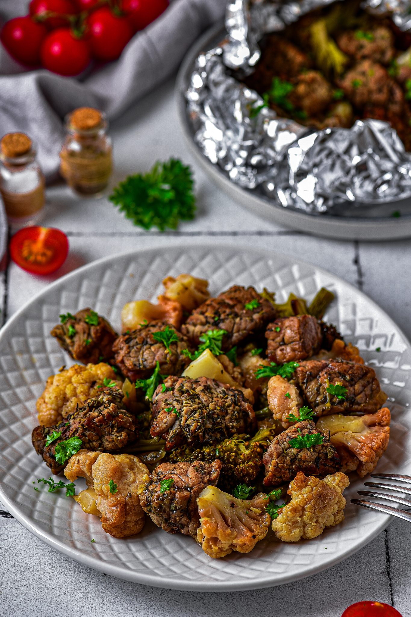 Garlic Steak Foil Packets - CheekyKitchen
