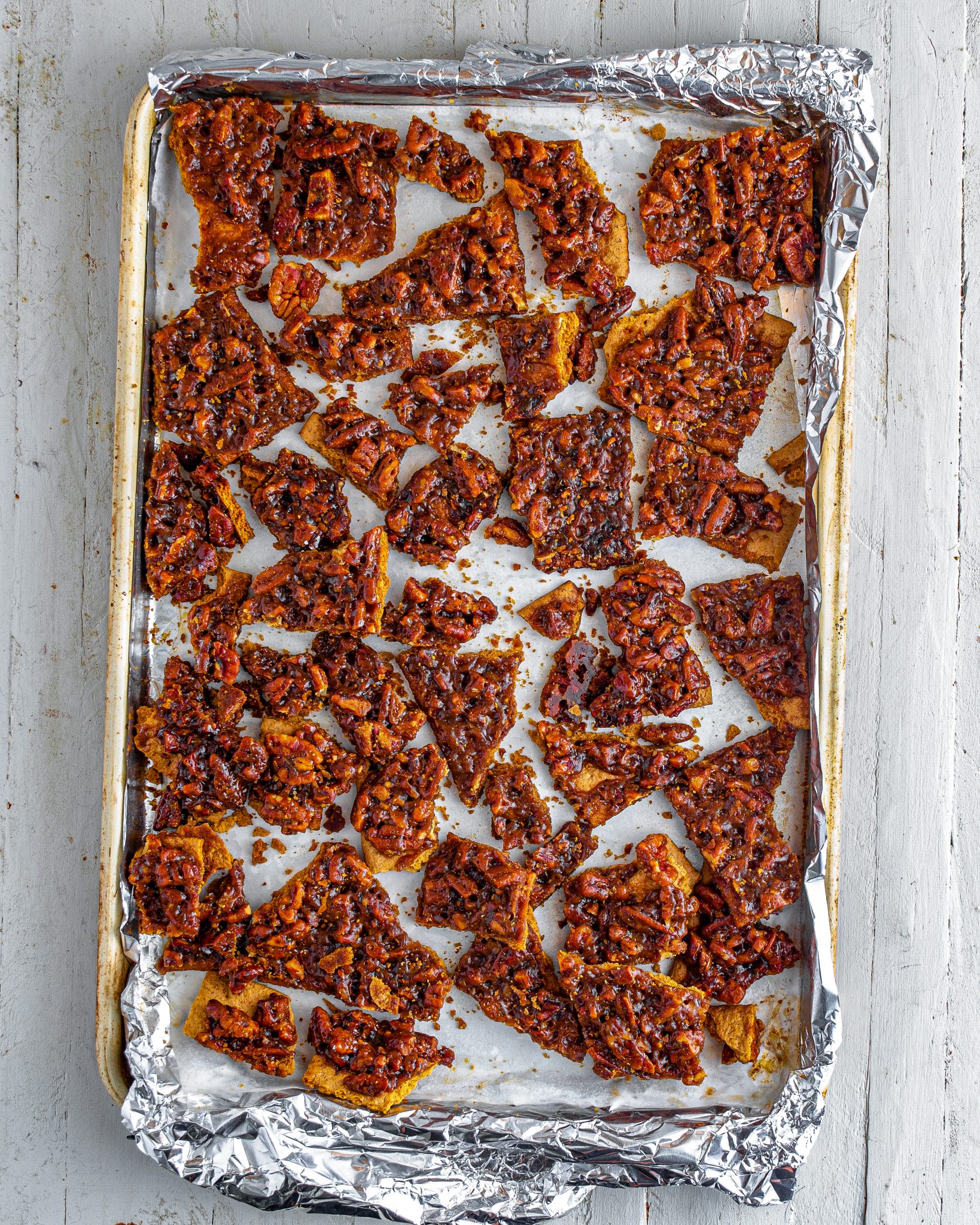 Pecan Pie Bark - CheekyKitchen