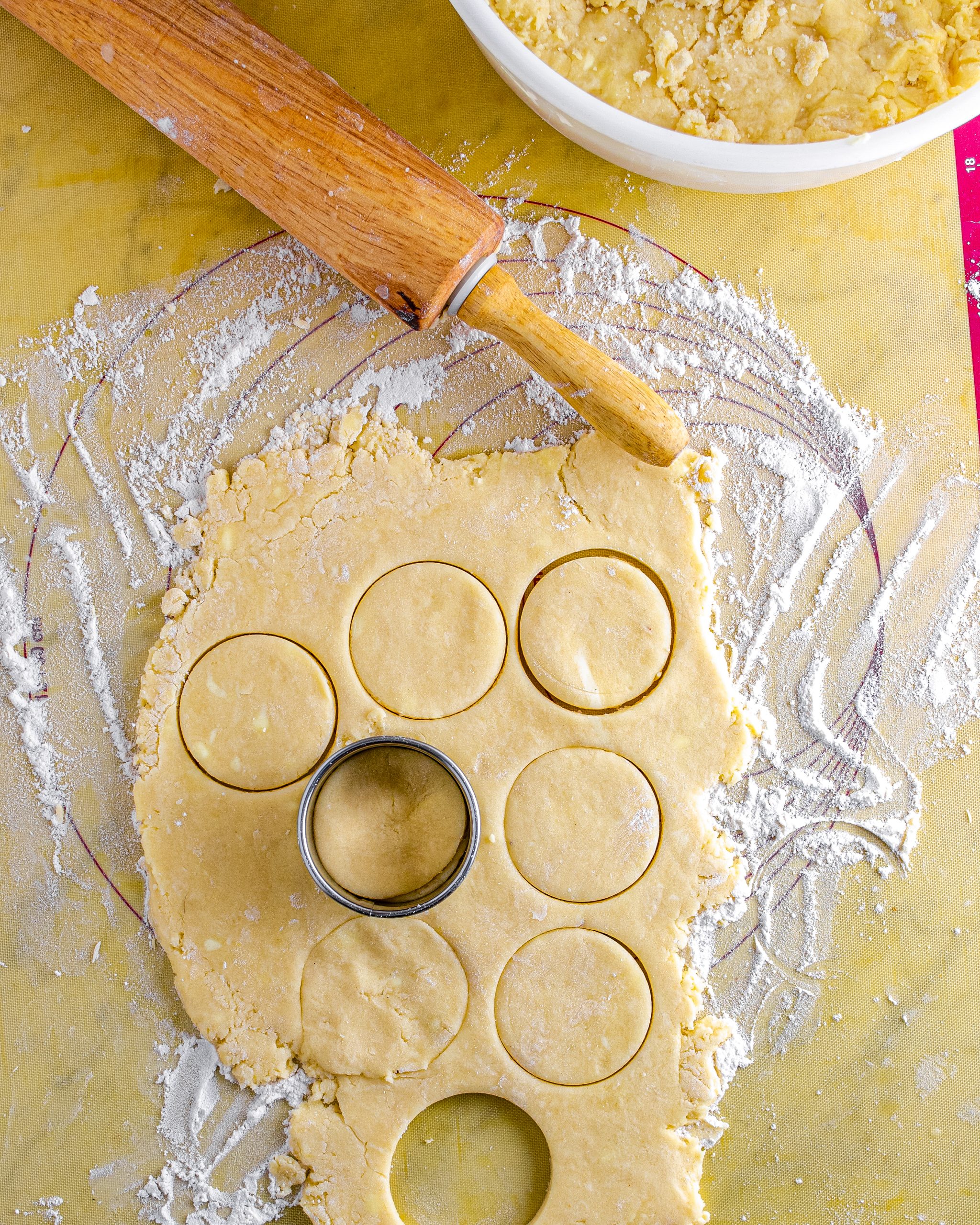 Soft Sugar Cookies - CheekyKitchen