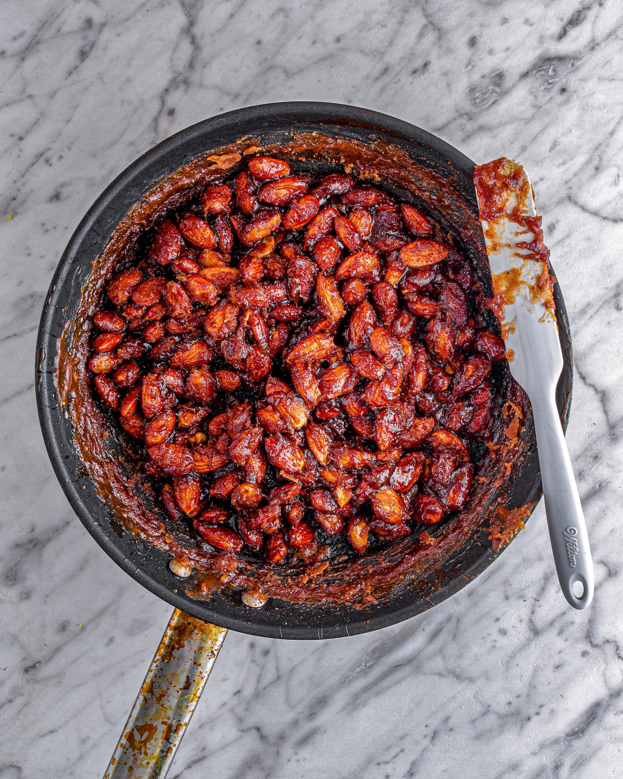 Spiced Roasted Almonds - CheekyKitchen
